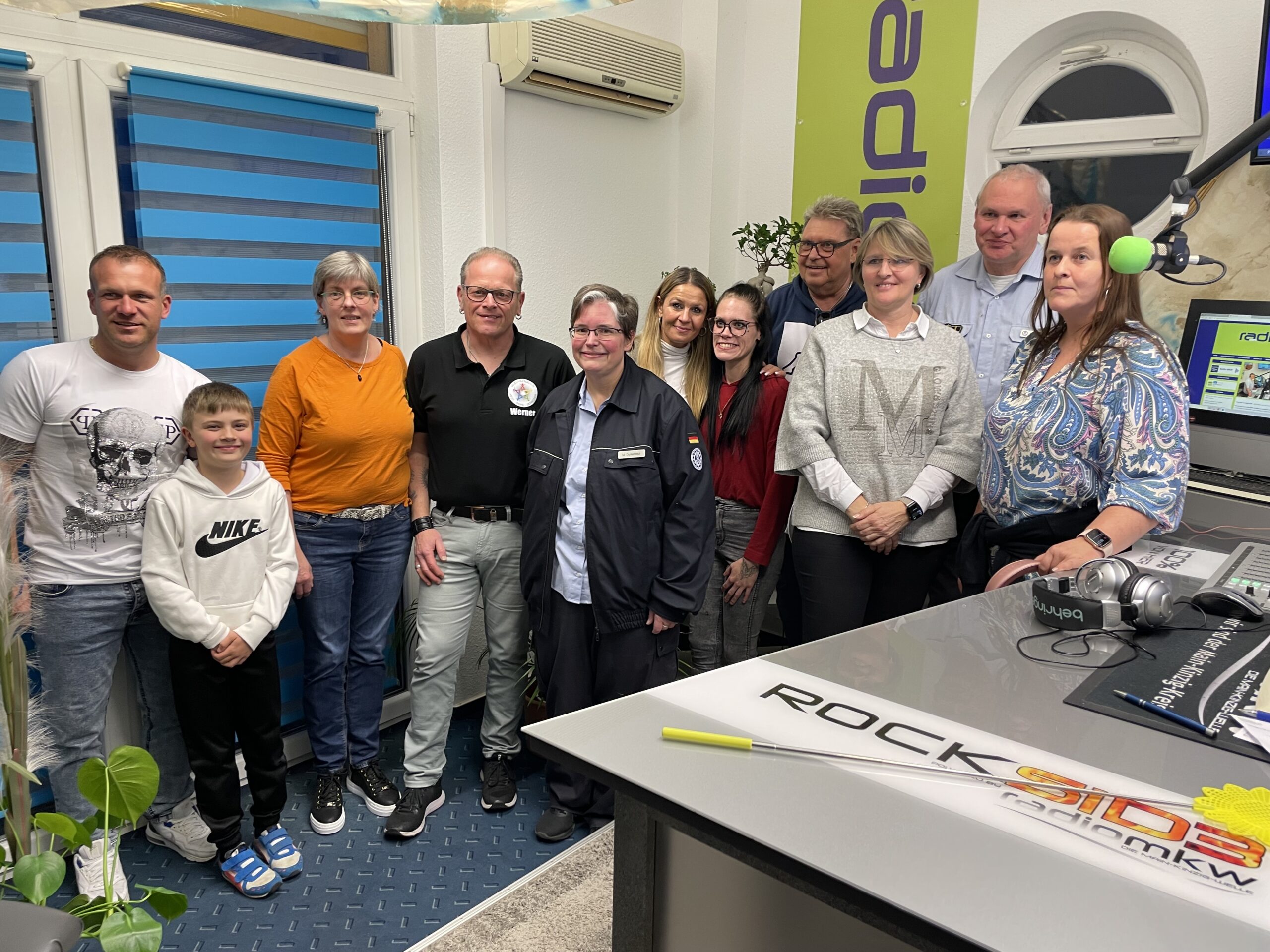 „Alles für andere, alles ohne Geld!“ Radio MKW gibt Ehrenamt eine starke Stimme – Radio MKW